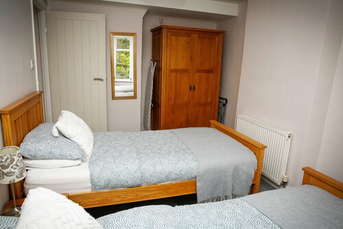 The Best Hotels CLOSEST to Drayton Manor Theme Park in Tamworth - Expedia