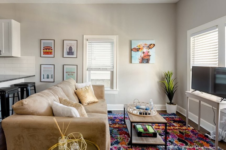 Vibrant Strawberry Hill * Walk To Bbq * Long Stays - Kansas City