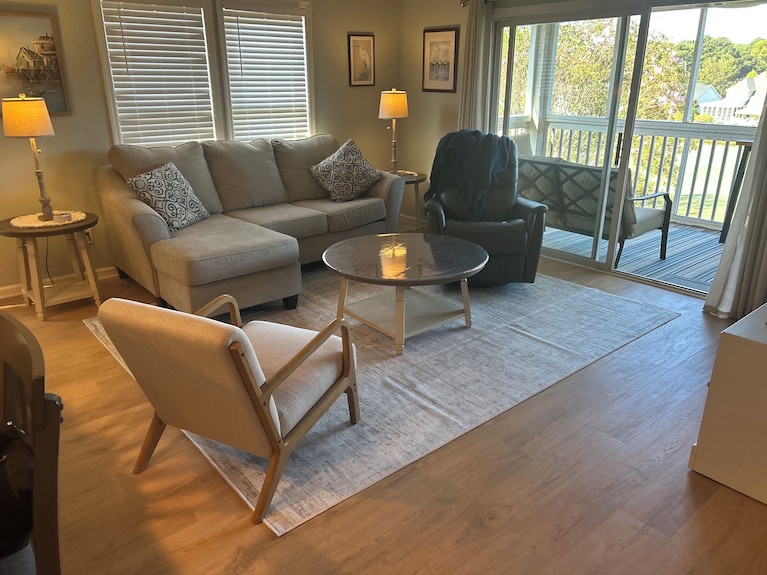 Spacious 2-bedroom Condo In St. James Plantation - 노스캐롤라이나