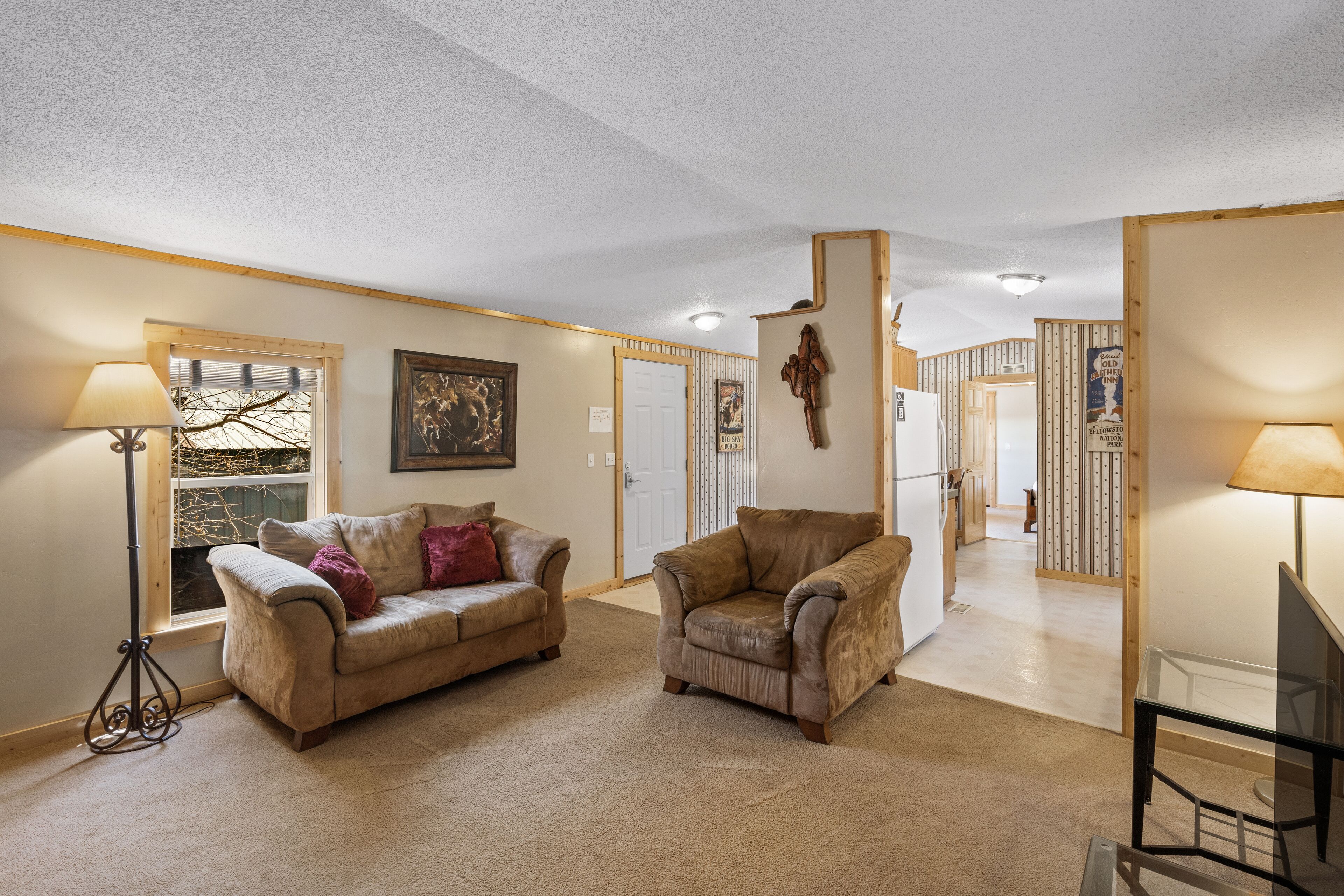 Alpine #3: A Spacious 3-bedroom Retreat In West Yellowstone, Just 1 Minute From The Park! - West Yellowstone, MT