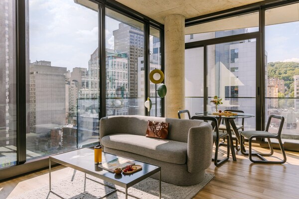 Hôtel Monroe - Downtown Montreal - Montreal