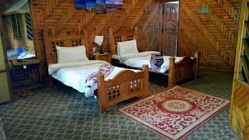 Quarto Duplo ou Twin Standard | Ferro/tábua de engomar, Wi-fi grátis, roupa de cama fornecida