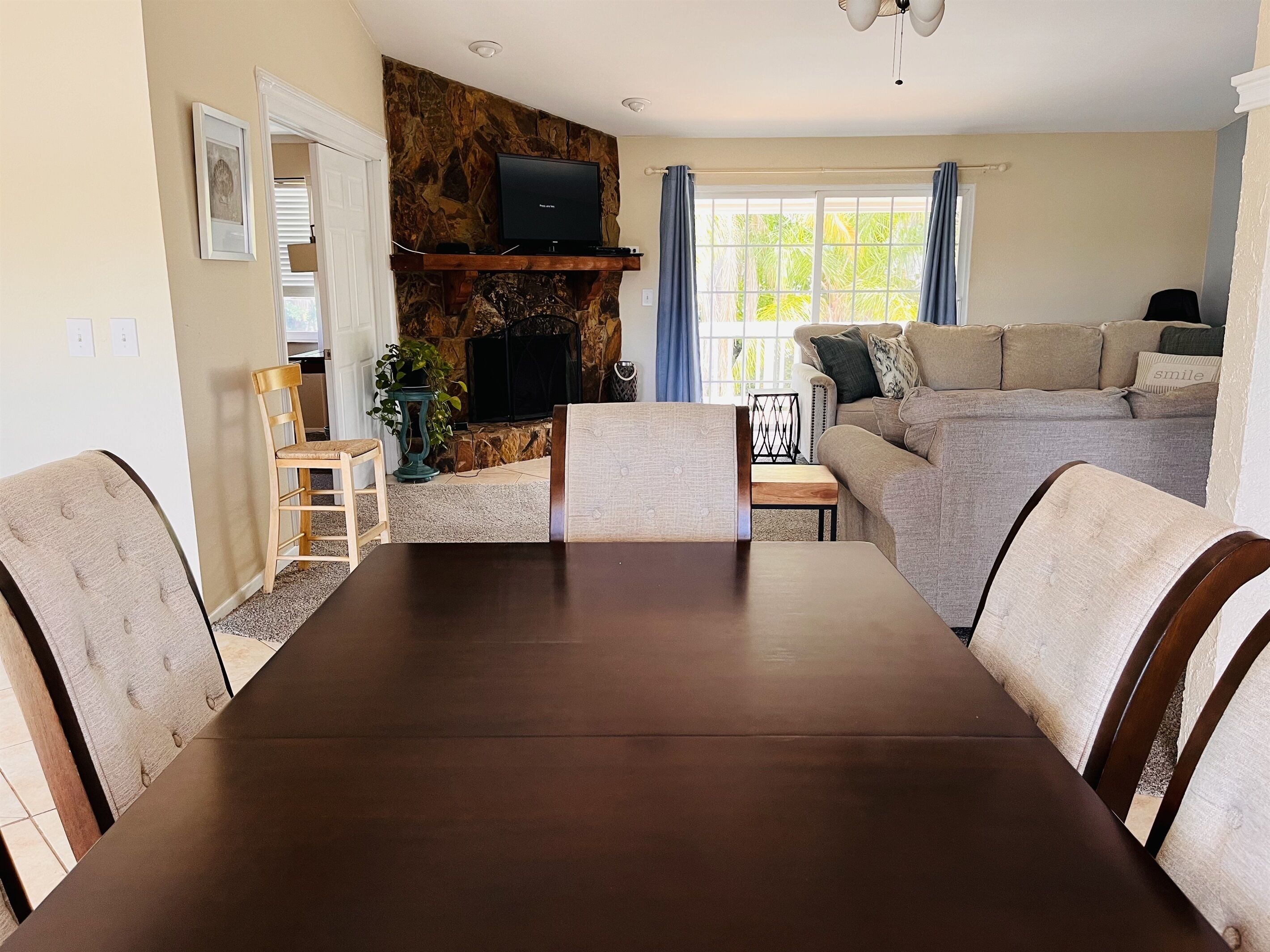 Heated/pool/ping Pong/ Foosball/gym/walk 2 Beach - Indian Rocks Beach, FL