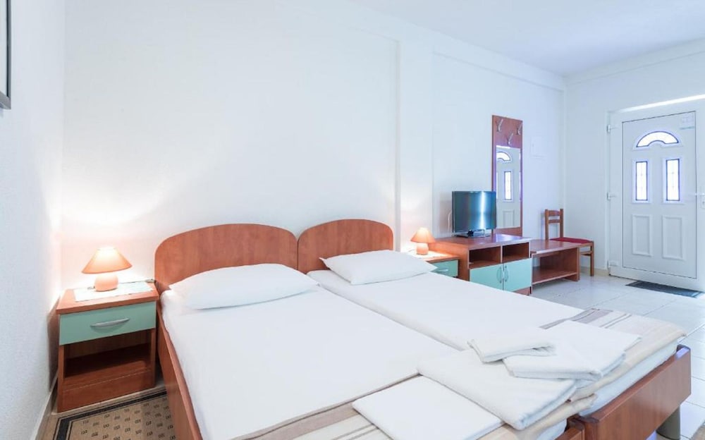 Villa Borna Apartments - Deluxe Two Bedroom Apartment With Terrace And Sea View - Br. 8 - Dubrovnik