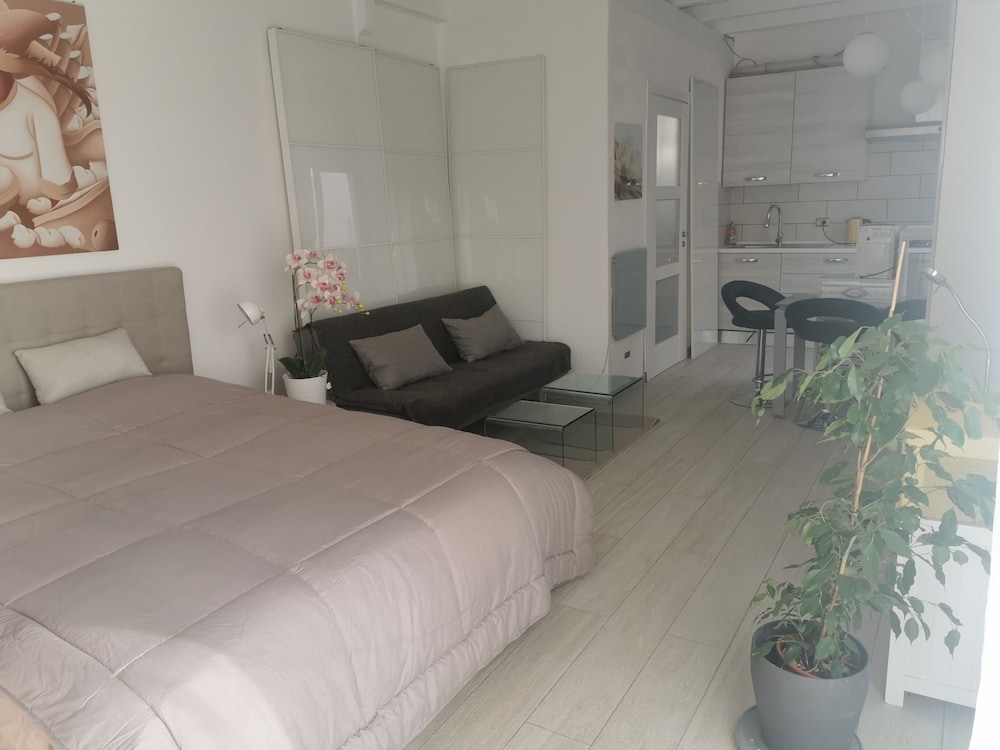 Cozy Sea View Apartment In Civitavecchia - Tarquinia