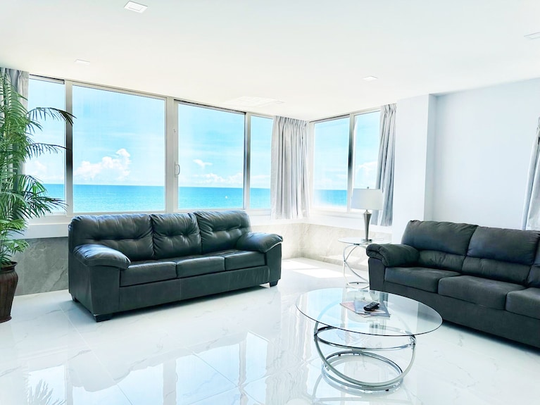 On The Beach-views Of Ocean & Beach From Every Window-pool-oceanfront Balcony - Fort Lauderdale