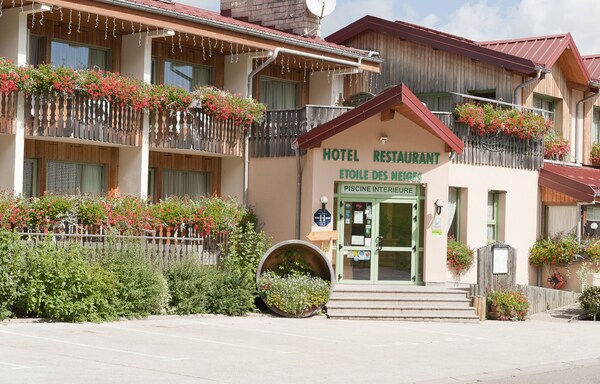 Hotel Etoile Des Neiges - Doubs