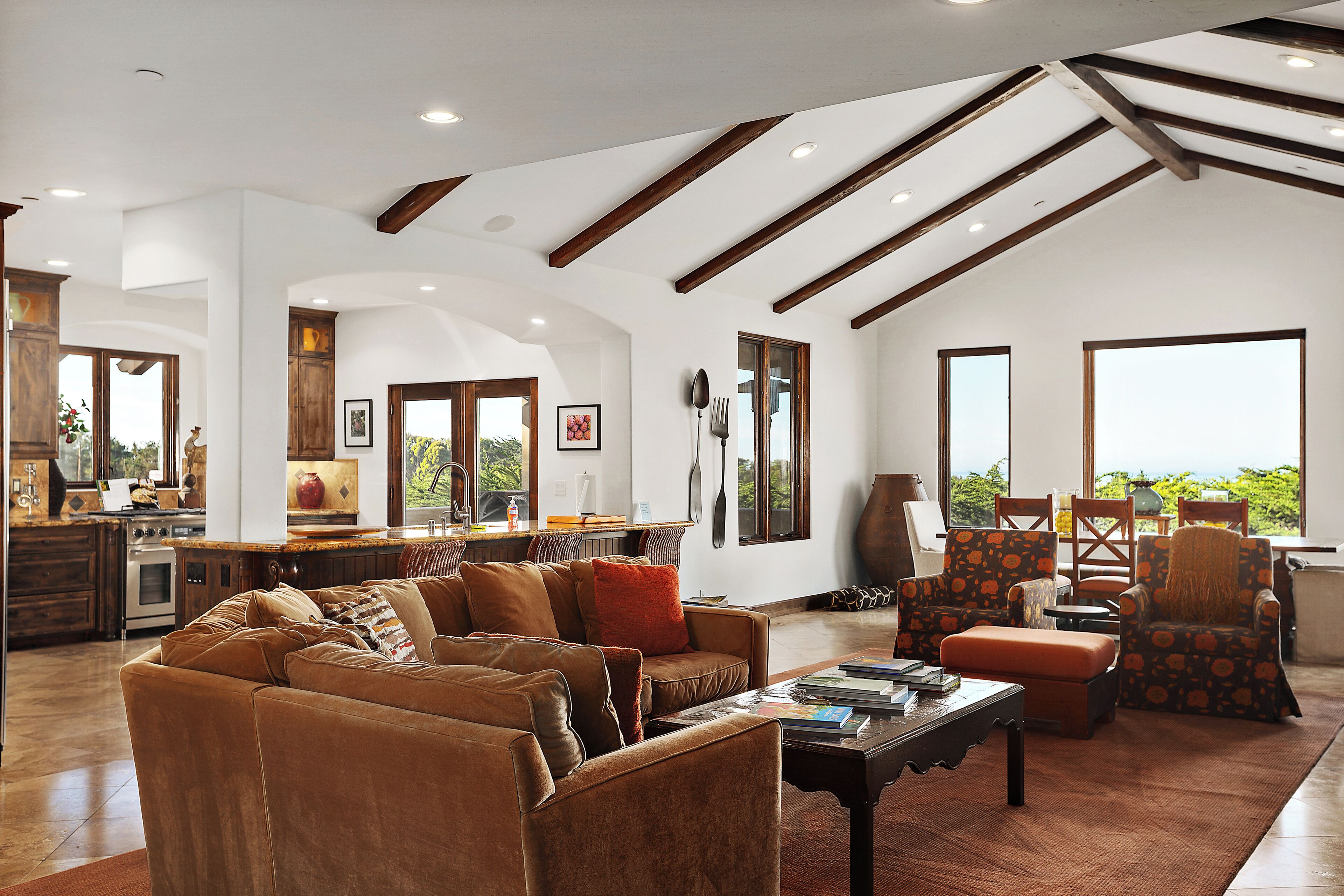 Casa Pelicano : 3  Br, 3.5  Ba House In Cambria, Sleeps 6 - Hearst Castle, San Simeon