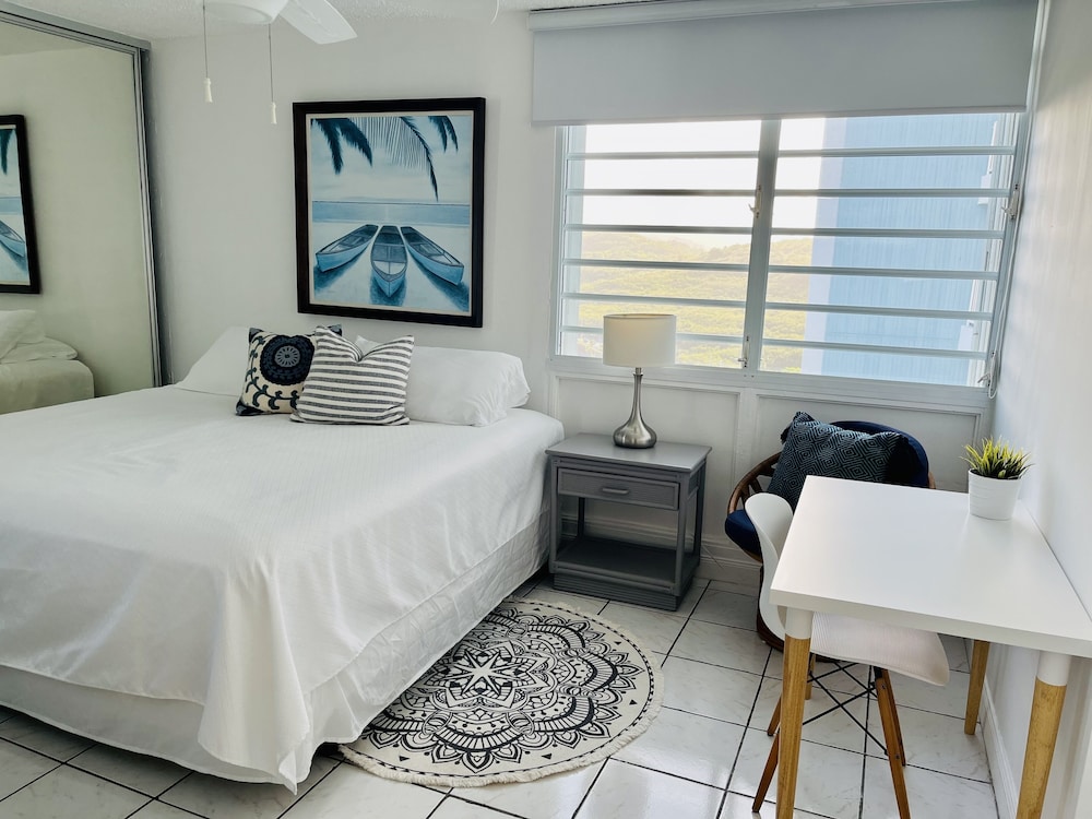 Amazing Ocean Views 2bedroom, Beach Gear & 300mb Wifi. Airbnb Superhost!! - Caribe