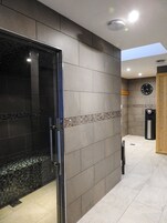 Quarto casal clássico, acessível, suíte | Spa | Sauna seca, sauna a vapor