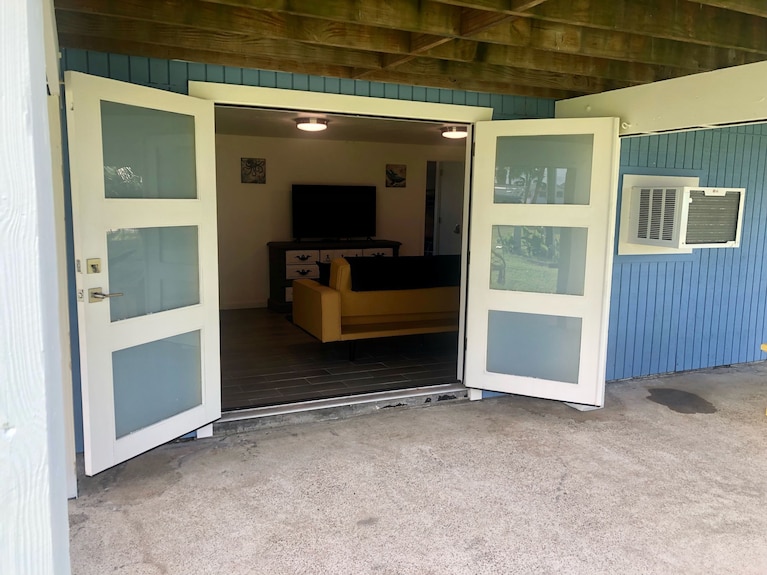 10 Min Walk To Beach, Cozy Family Home - Jamaica Beach, TX