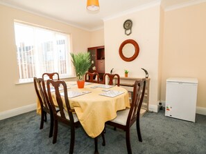 Casa de campo | Cozinha privada | Geladeira, lava-louças, talheres/pratos/utensílios de cozinha