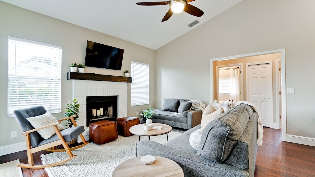 5 Miles From Anna Maria Islandi! Heated Pool! Game Room And Huge Private Yard! - Bradenton