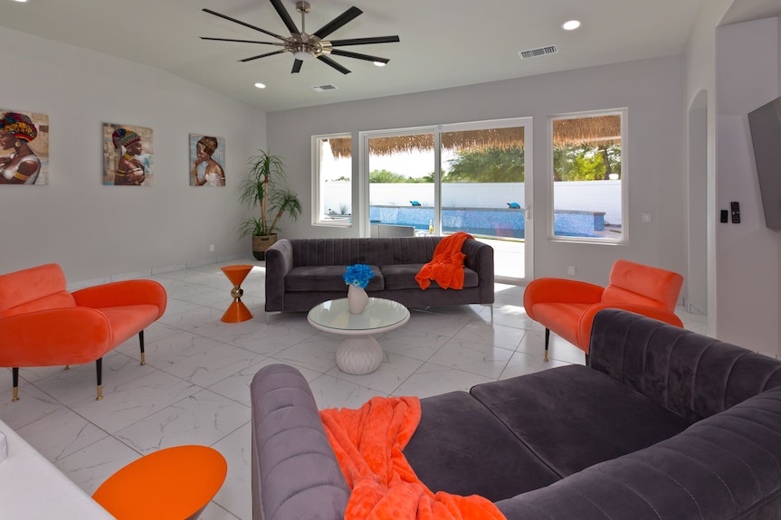 Palm Springs Tropical Paradise - Palm Springs, CA