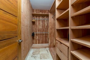 6 quartos, internet de alta velocidade 