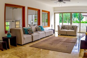 6 quartos, internet de alta velocidade 