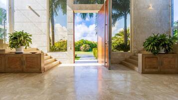 Villa, fumadores | 5 quartos, internet de alta velocidade