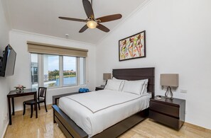 8 quartos, acesso à internet de alta velocidade