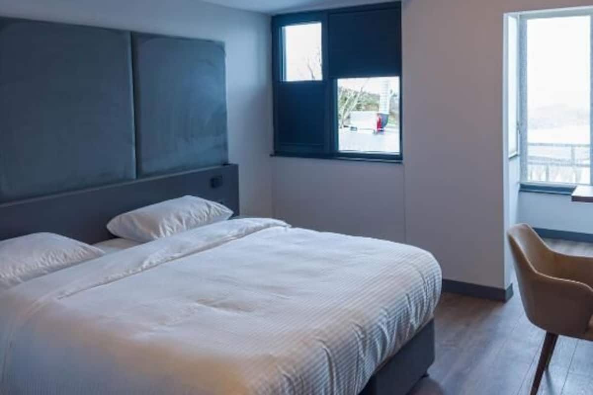 Quarto galeria | Roupas de cama premium, edredons de pluma, frigobar, cofres nos quartos