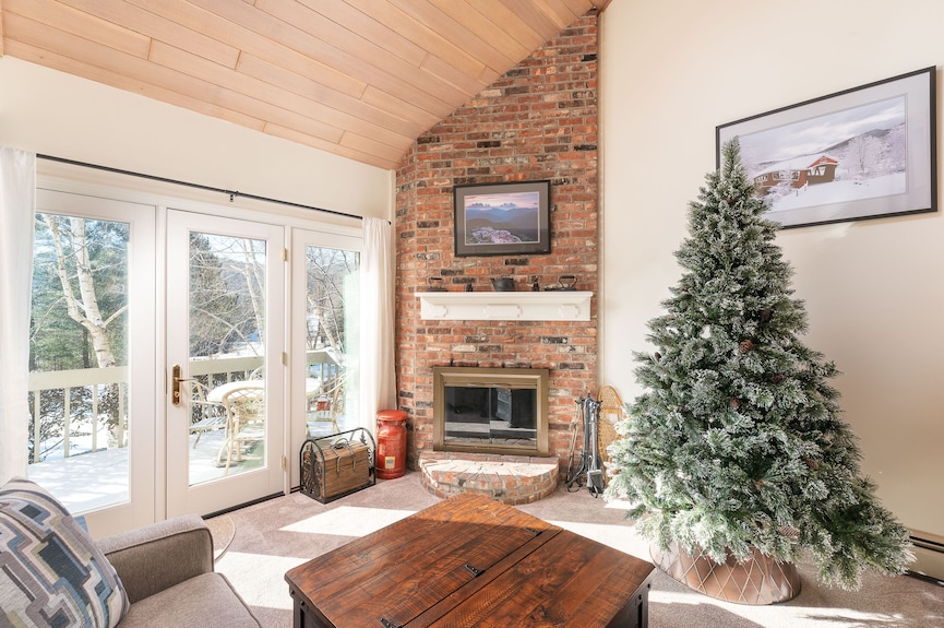 Condo Close To Cross-country Trails, Golf, Town Amenities, Ski Resorts - Jackson, NH