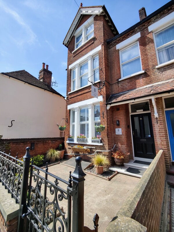 The Wincheap B&b - Canterbury