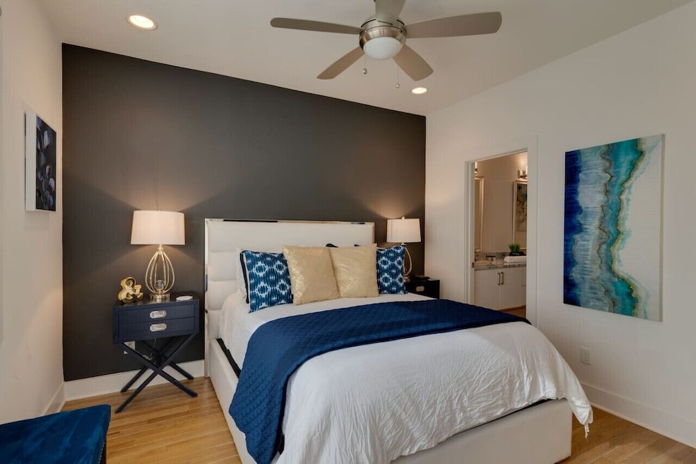 Fantastic Game Room And Rooftop 1mi To Broadway - Nashville, TN