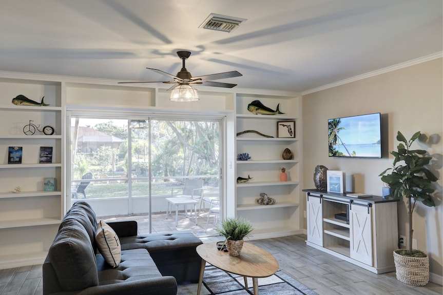 Waterfront Retreat - Sebastian, FL