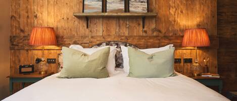 2 quartos, frigobar, ferros/tábuas de passar roupa, Wi-Fi de cortesia