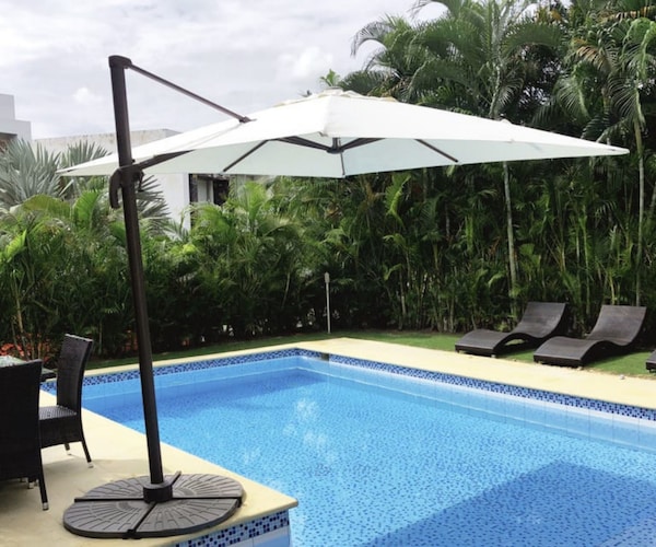 Casa Quinta Con Piscina En El Peñón - Girardot