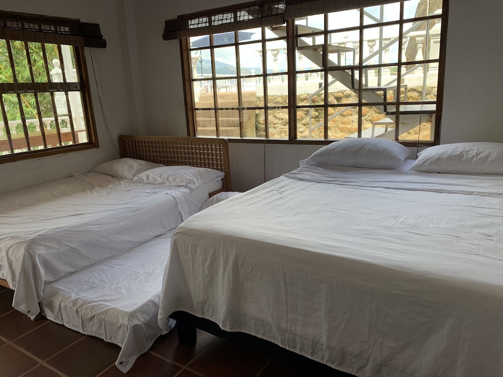 Beautiful House With Awesome View - Prado, Colombia