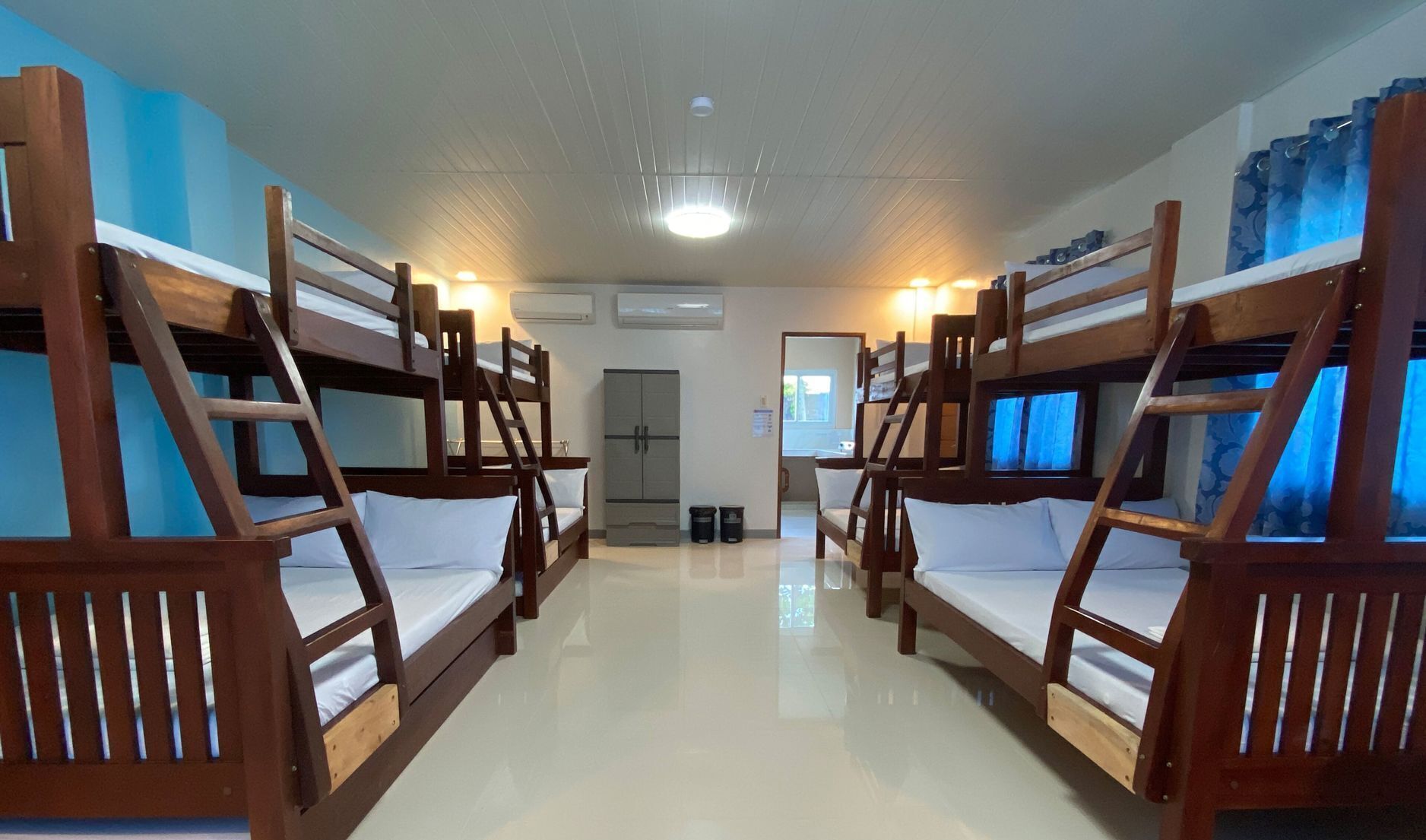 Cofre no quarto, Wi-fi grátis, roupa de cama fornecida 