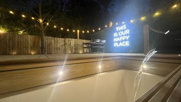 Bungalow, casa de banho privativa ((Max 2 Adults, 2 Child)) | Exterior