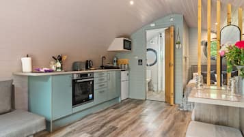 Bungalow, casa de banho privativa ((Max 2 Adults, 2 Child)) | Cozinha privada