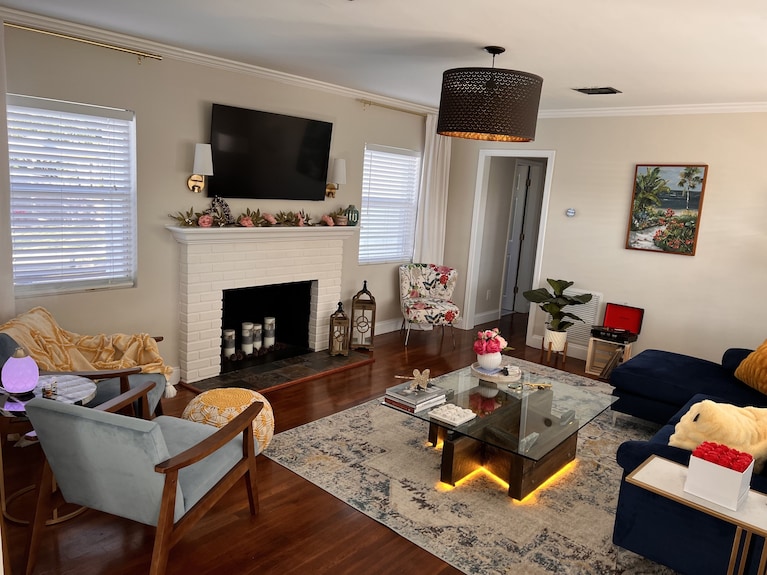 Stylish - Minutes From Beach, Bars & Eateries - パーム・ビーチ, FL