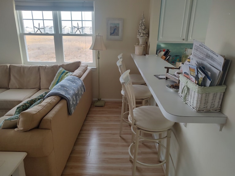 Second Story Condo With Beautiful And Relaxing Views Of Indian River Bay! - Delaware