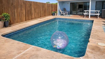 Casa, 3 quartos | Piscina