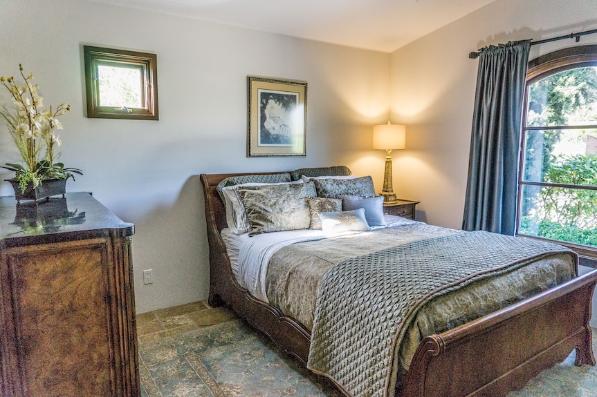 Vineyard Suite Located In The Orchard With Private Entrance-villa Riposo Winery - Morgan Hill, CA