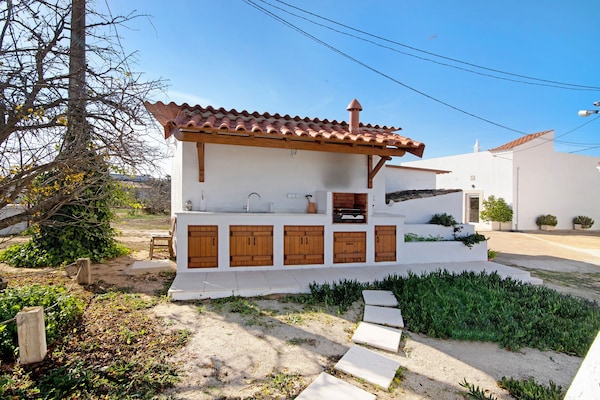 Casa De Vacaciones "Quinta Madeira" Con Jardín, Terraza Y Wi-fi - Faro