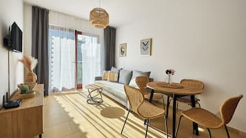 Ferros/tábuas de passar roupa, Wi-Fi de cortesia, roupa de cama