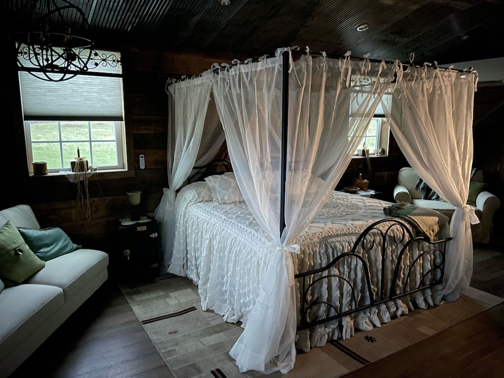 Country Lace Retro Place - Missouri