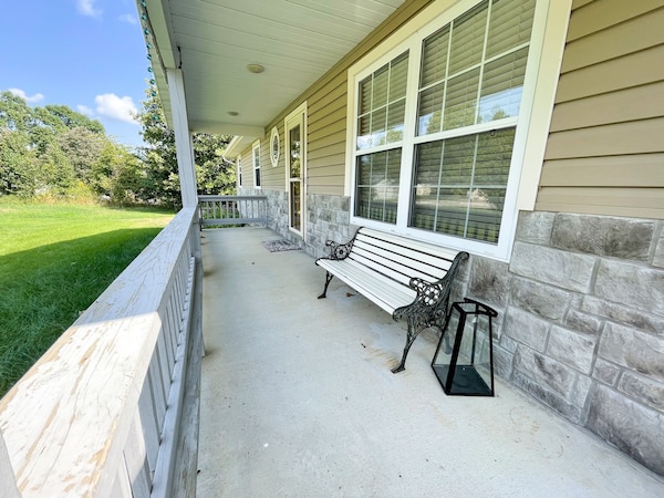 Beautiful Clean 3 Bedroom Home Close To Post - Fort Leonard Wood, MO