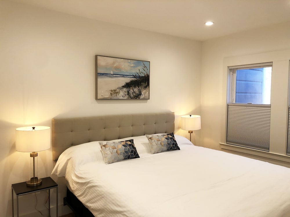 Newly Remodeled 1 Br Apartment In The Heart Of Sausalito - Tiburon, CA