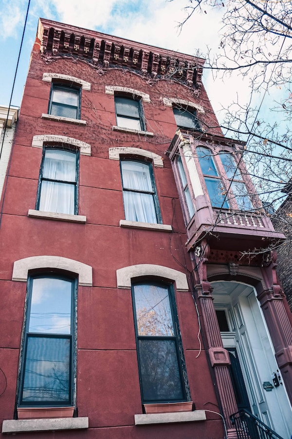 Private Garden Apt In Downtown Albany |Pets Allowed - Albany, NY
