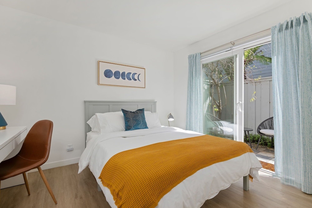 West Beach Hideaway - Renovated Townhome - Santa Barbara, CA