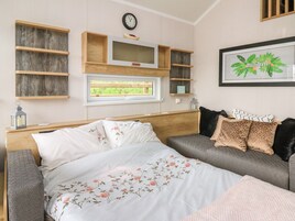 Casa de campo | 1 quarto, escrivaninha, Wi-Fi de cortesia, individualmente decorados