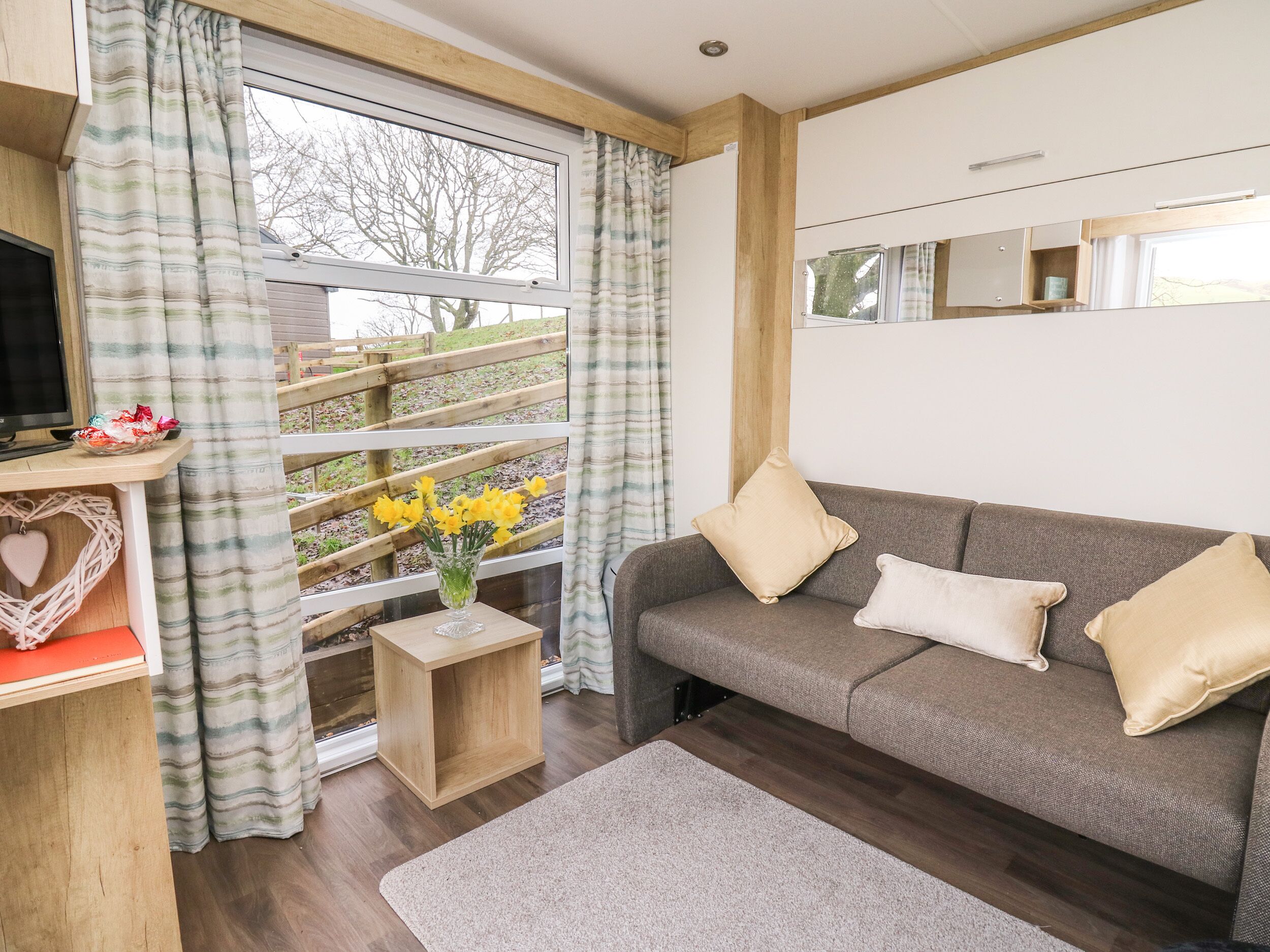 The Fox Den, With Hot Tub In Rhayader - Llandrindod Wells