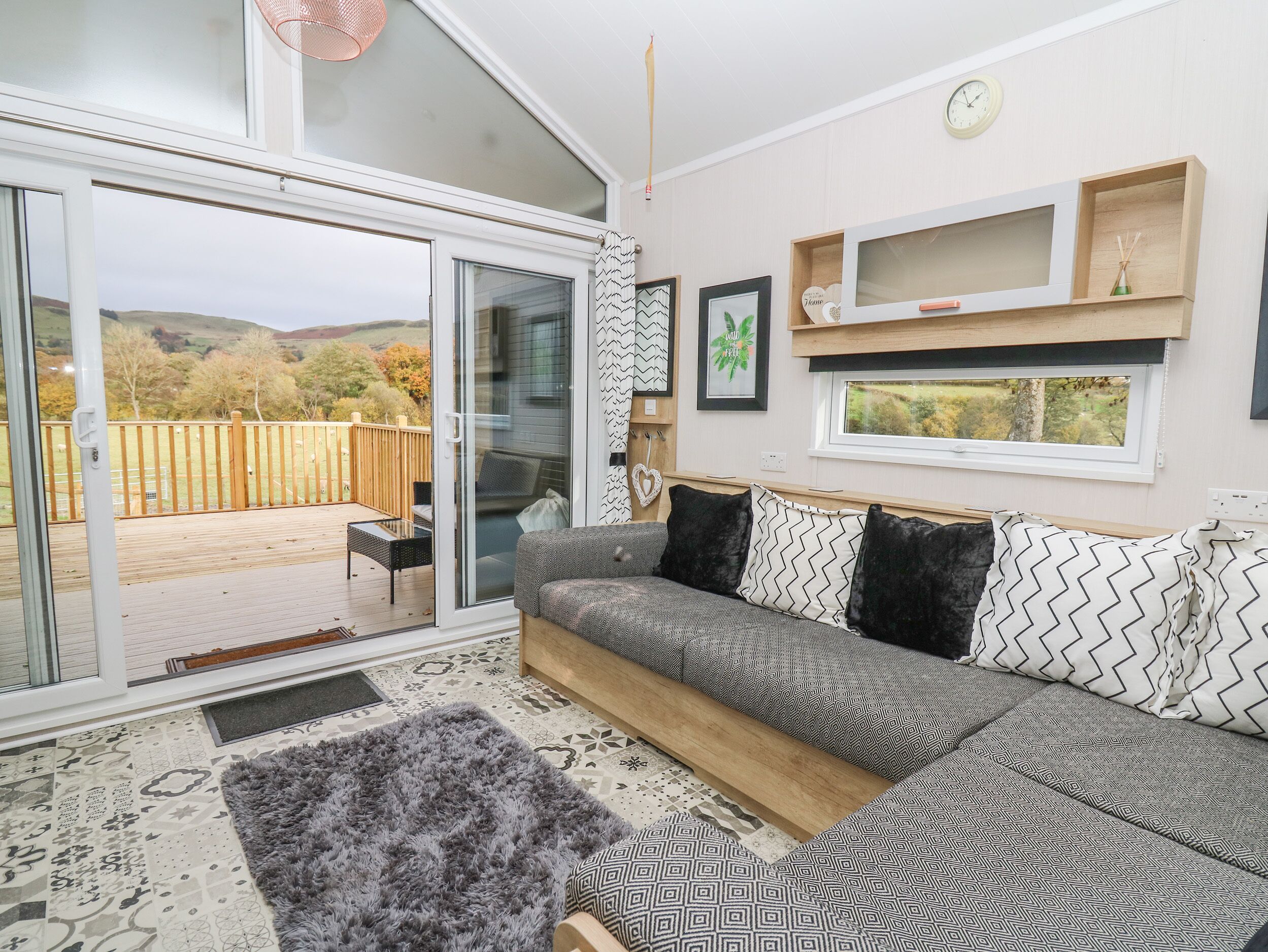 Hares Rest, Family Friendly, With Hot Tub In Rhayader - Llandrindod Wells