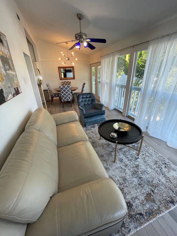 Waterfront 2 Bedroom/1 Bath Renovated Apartment In Palm Harbor - Anclote Key Preserve State Park, Tarpon Springs
