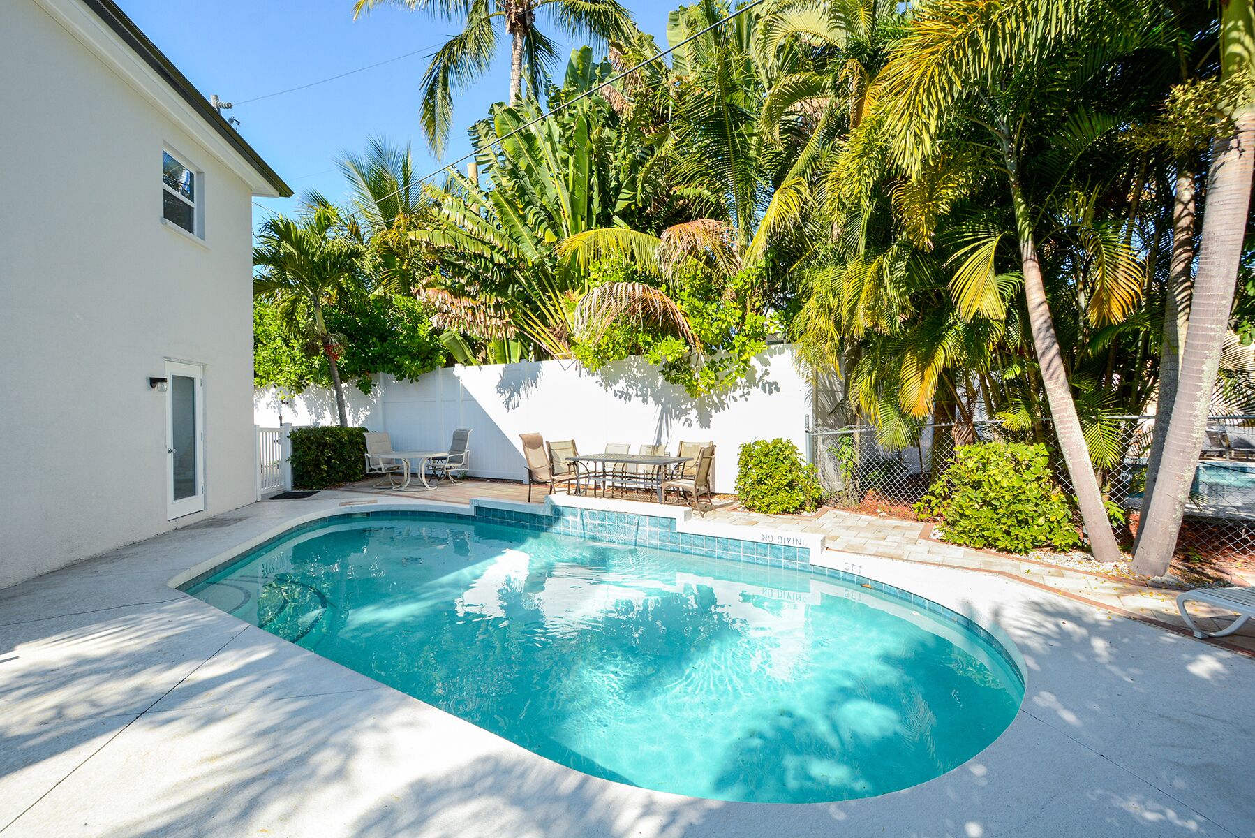 Beautiful 2BR 2BA Home with Private Pool & Jacuzzi - Siesta Key | Vrbo
