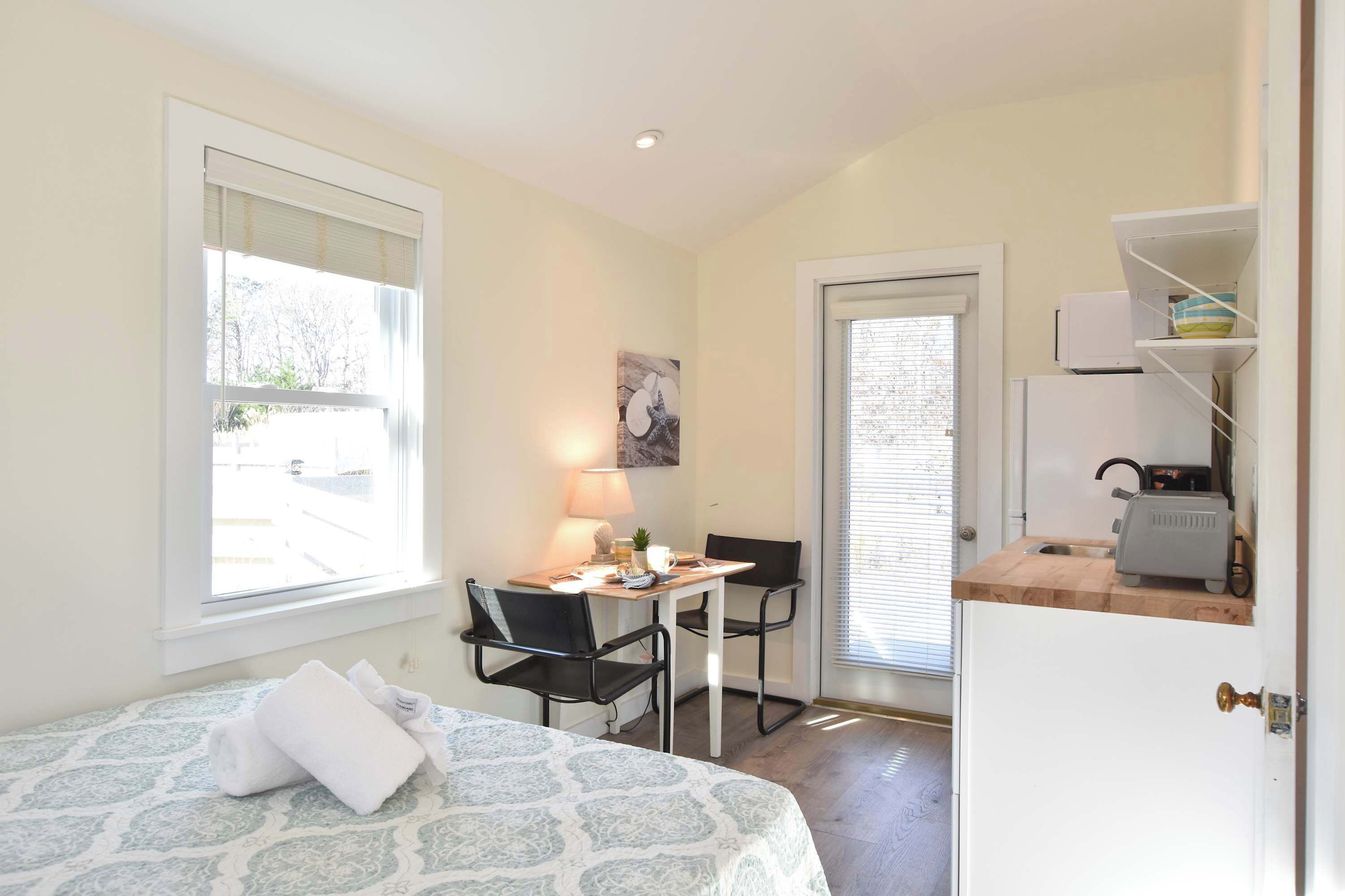 Dreamy Cottage For Two! Close To Beaches! - Eastham, MA